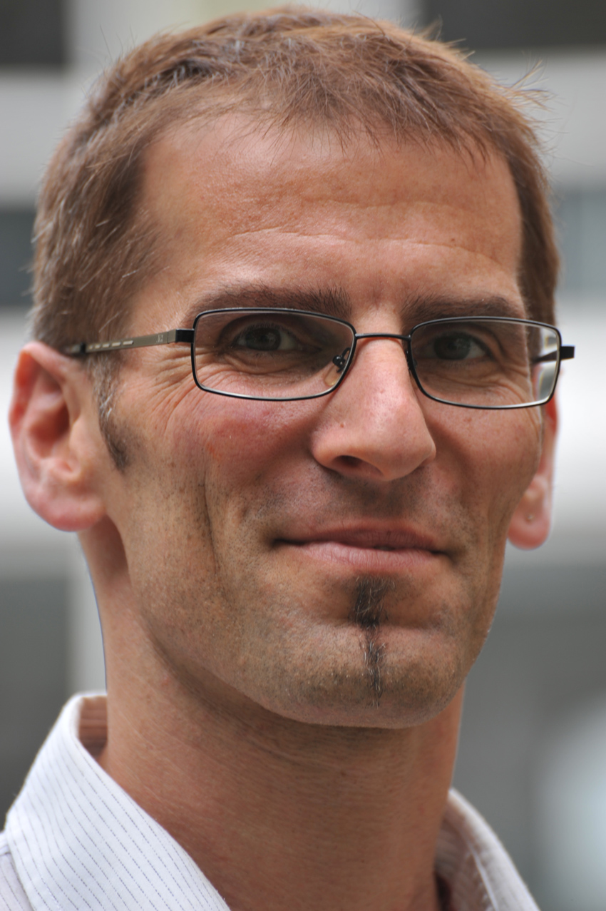 Dr. Jörg Schröder - Internationales Zentrum Clausthal (IZC)